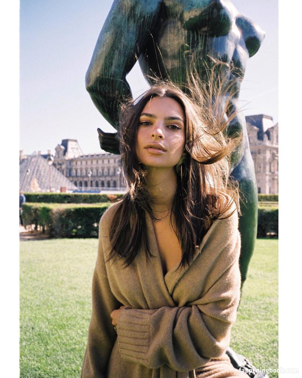 Emily Ratajkowski Nude, OnlyFans Leaks, Fappening - Page 345 - FappeningBook
