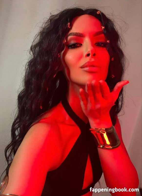 Lizzie Whistle / lizzie_whistle Nude, OnlyFans Leaks, Fappening - FappeningBook