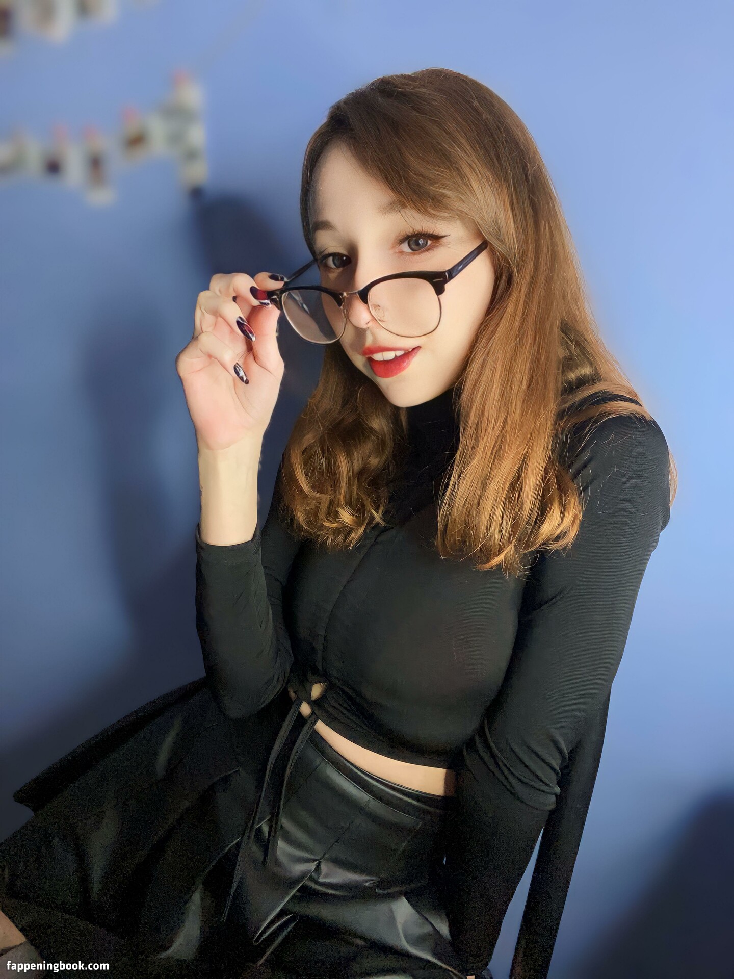 Loli Molly / neko_tyan Nude, OnlyFans Leaks, Fappening - FappeningBook