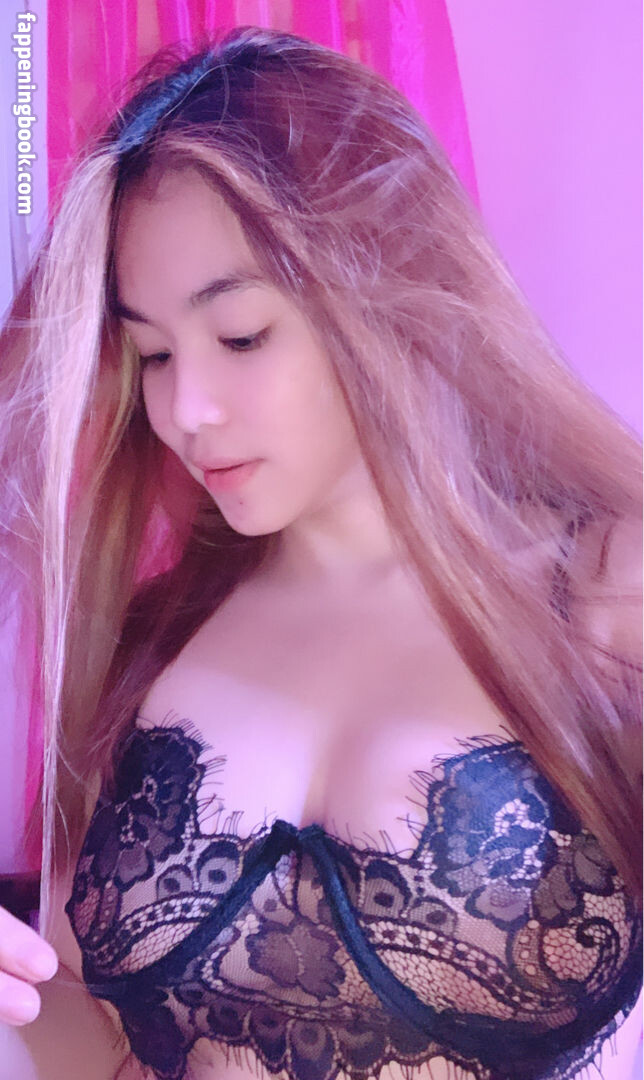 Maria Follosco Nude, OnlyFans Leaks, Fappening - FappeningBook