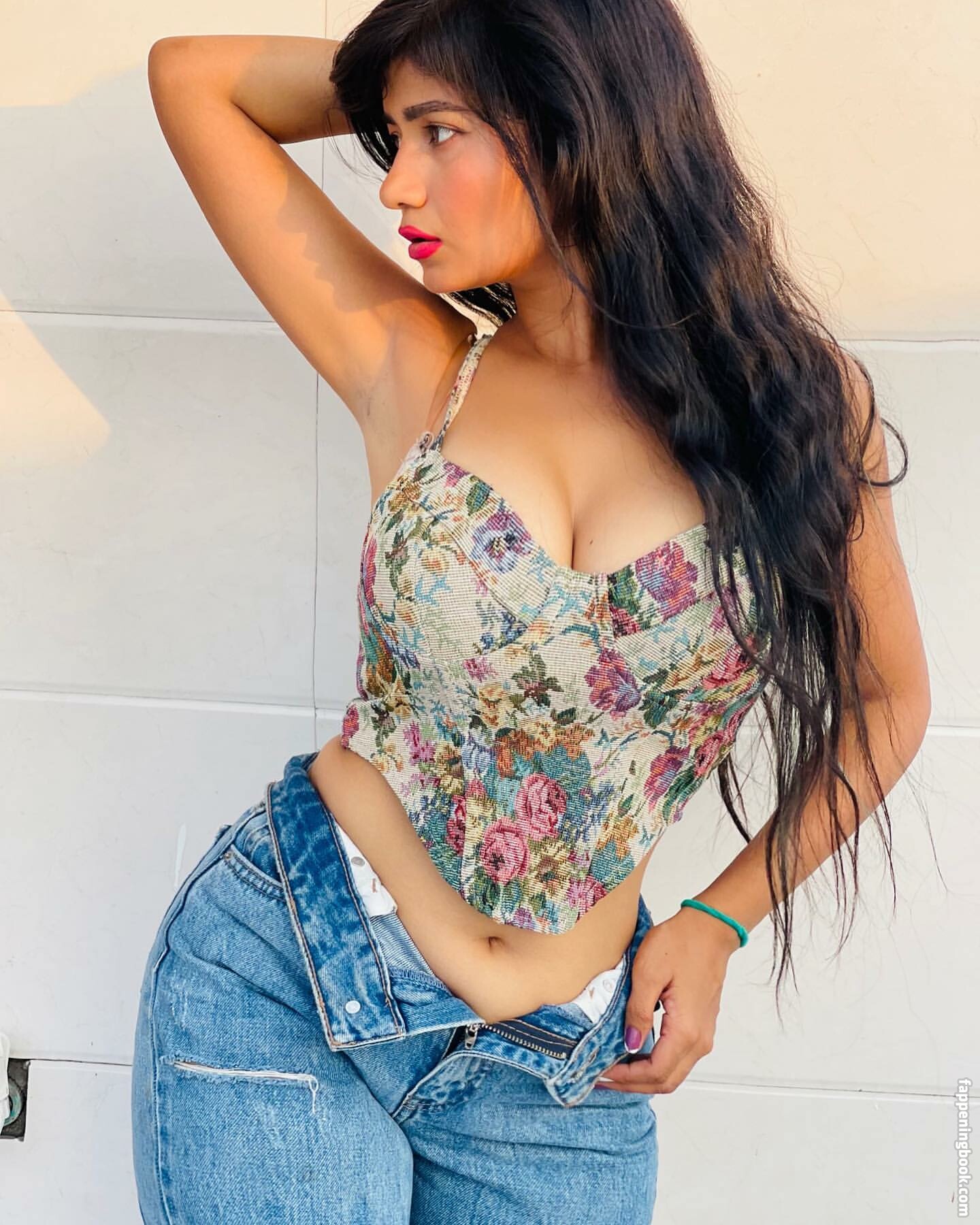 Neha Singh / nehasingh9902 Nude, OnlyFans Leaks, Fappening - FappeningBook