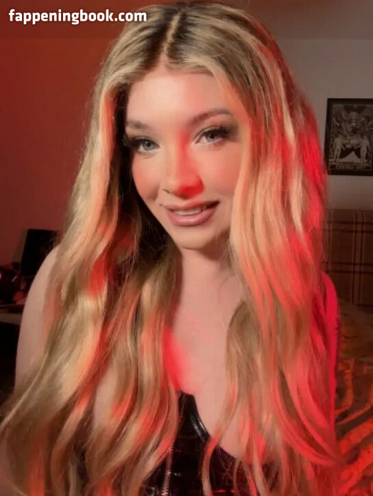 Savannah Sinn / savannahsinn / omgisthatsavannahsinn Nude, OnlyFans Leaks, Fappening - FappeningBook