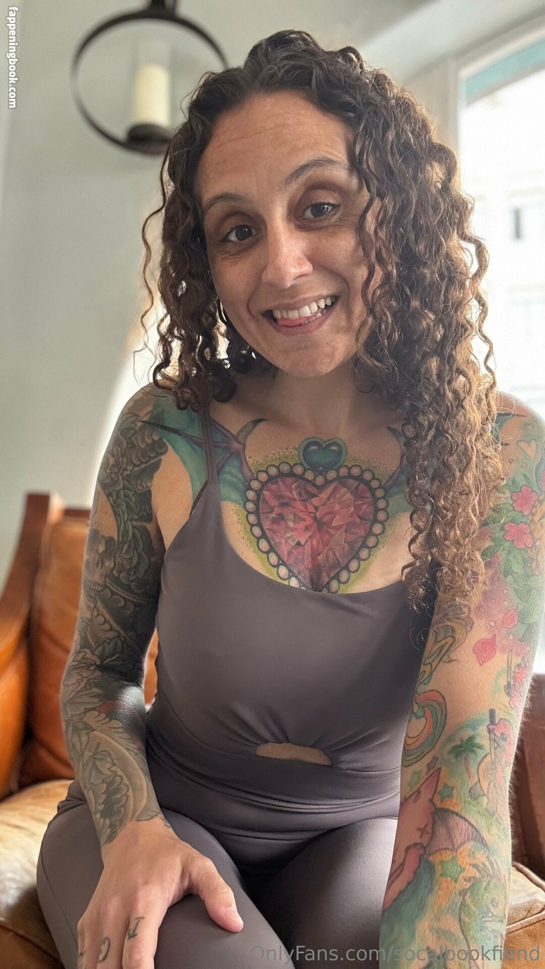 socalbookfiend Nude, OnlyFans Leaks, Fappening - FappeningBook