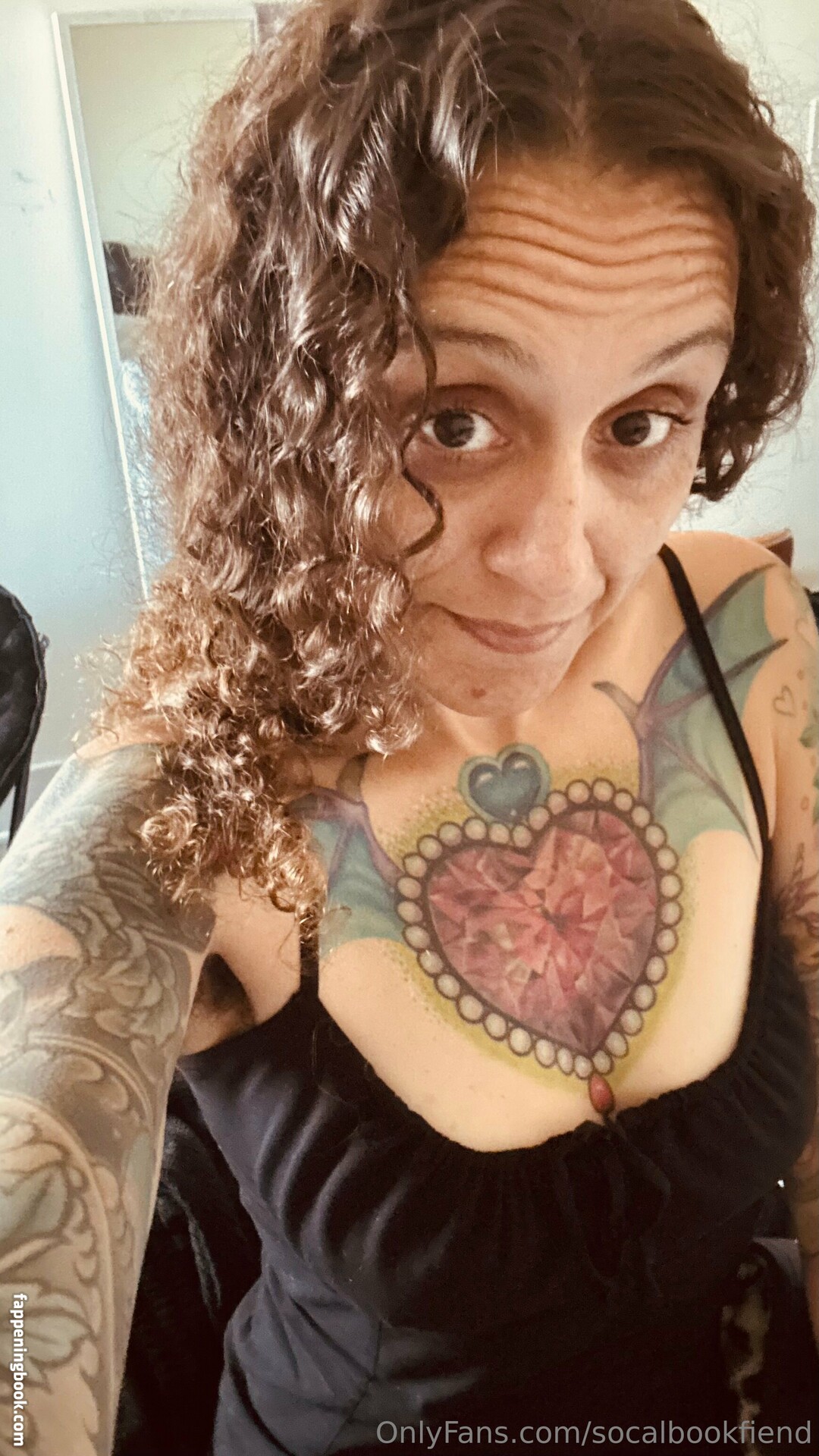 socalbookfiend Nude, OnlyFans Leaks, Fappening - FappeningBook