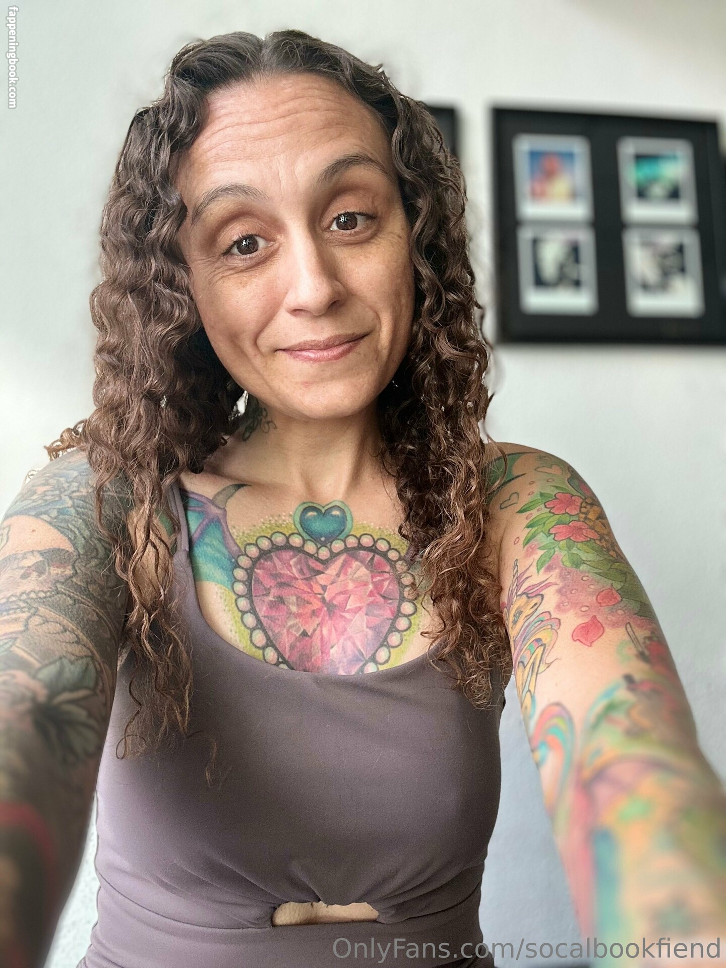 socalbookfiend Nude, OnlyFans Leaks, Fappening - FappeningBook